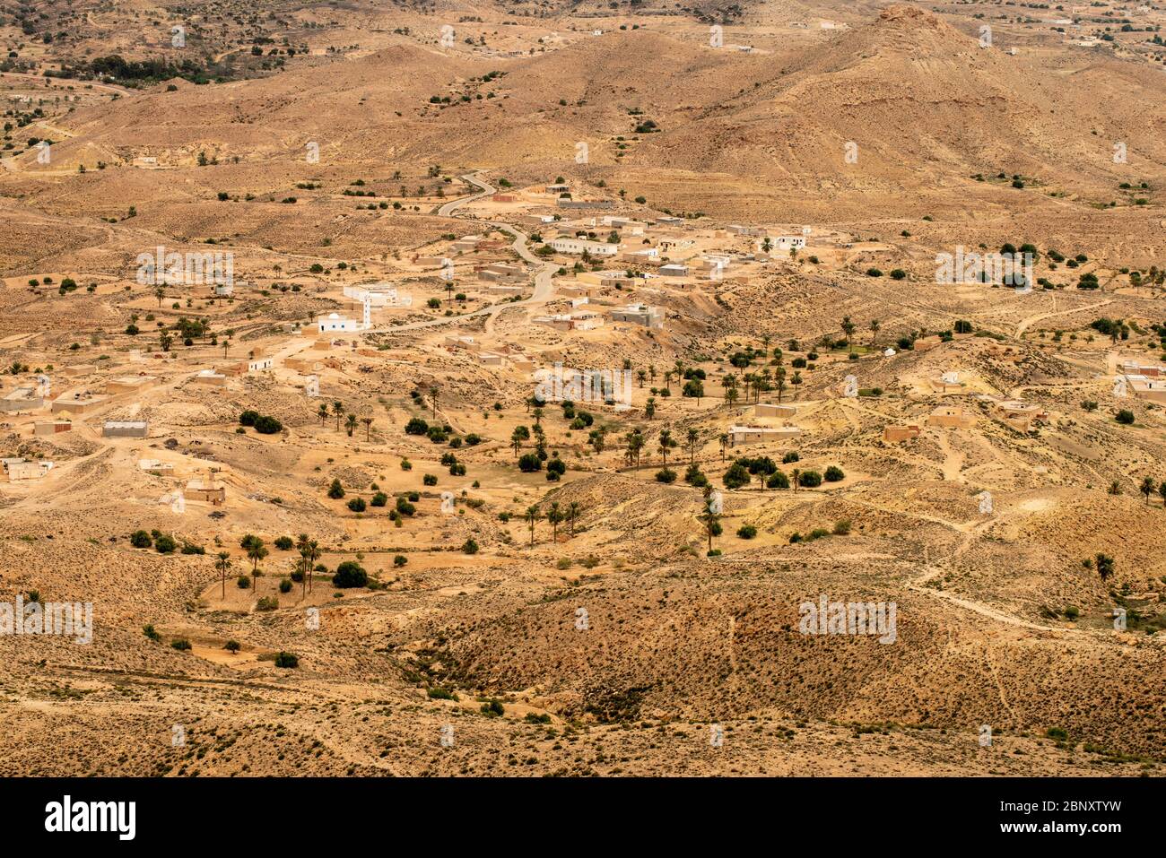 welcome in tunisia, welcome to the djebel dahar Stock Photo - Alamy