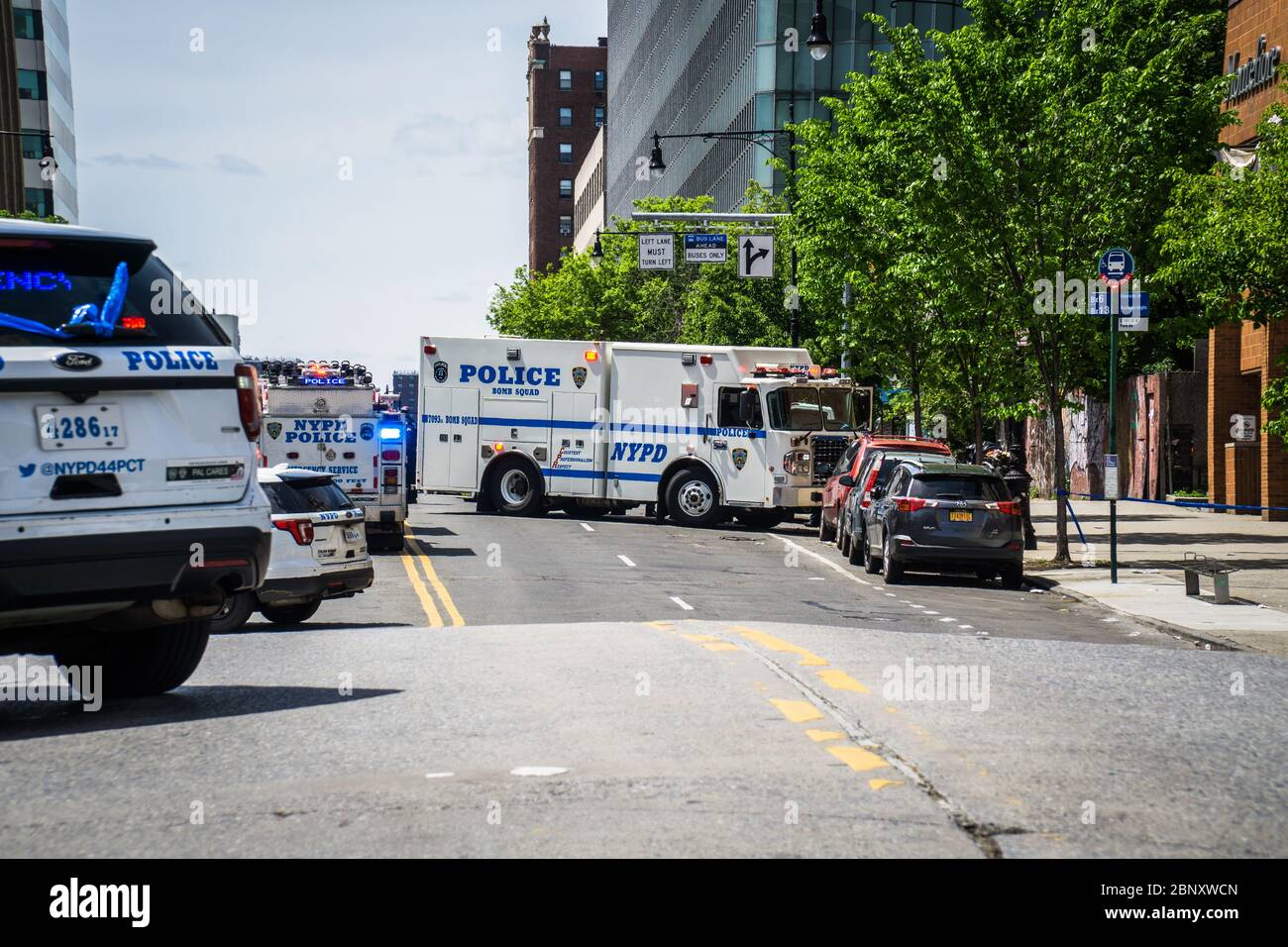 NYC Police Department Bomb Squad investigate a suspicious package that ...