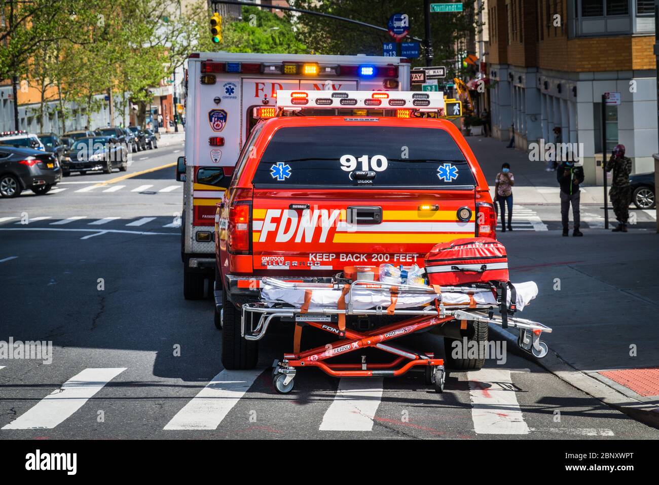 NYC Police Department Bomb Squad investigate a suspicious package that ...