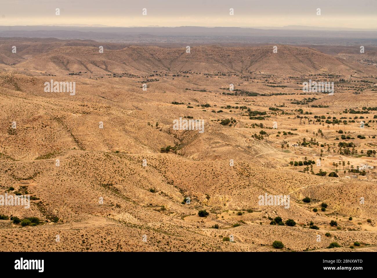 welcome in tunisia, welcome to the djebel dahar Stock Photo - Alamy