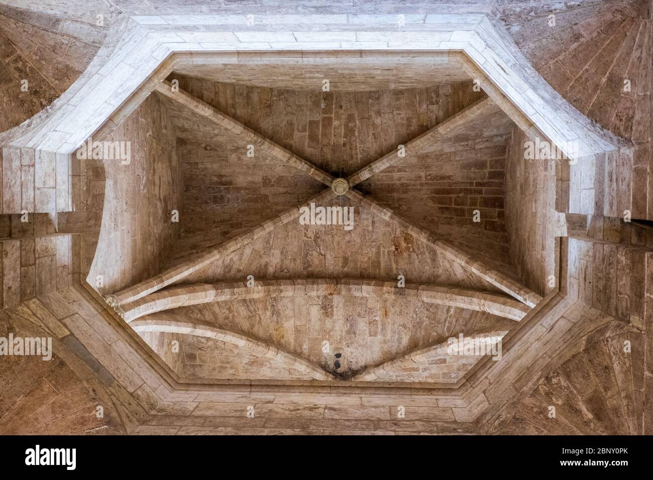 Detail of the cross vault of the Tower de Serranos Stock Photo - Alamy