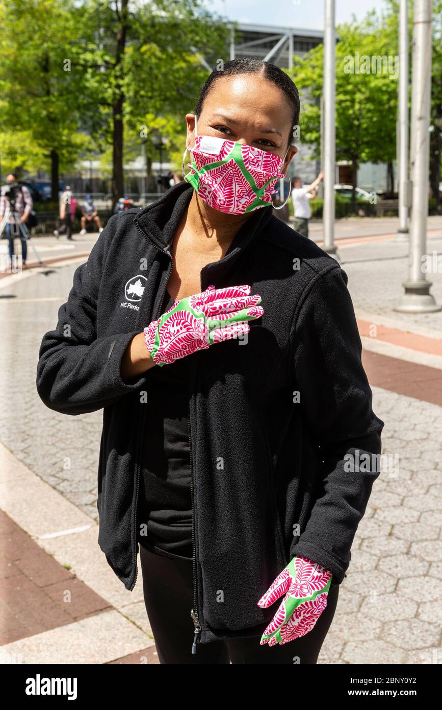 New York, NY - May 16, 2020: City Parks employee Crystal Howard wearing ...