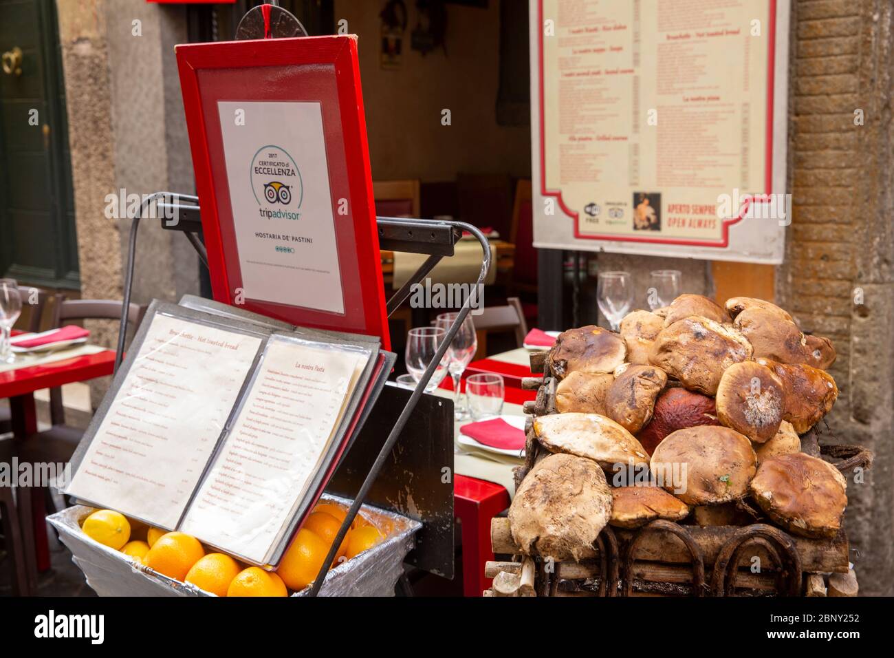 Italian restaurant menu table hi-res stock photography and images - Alamy
