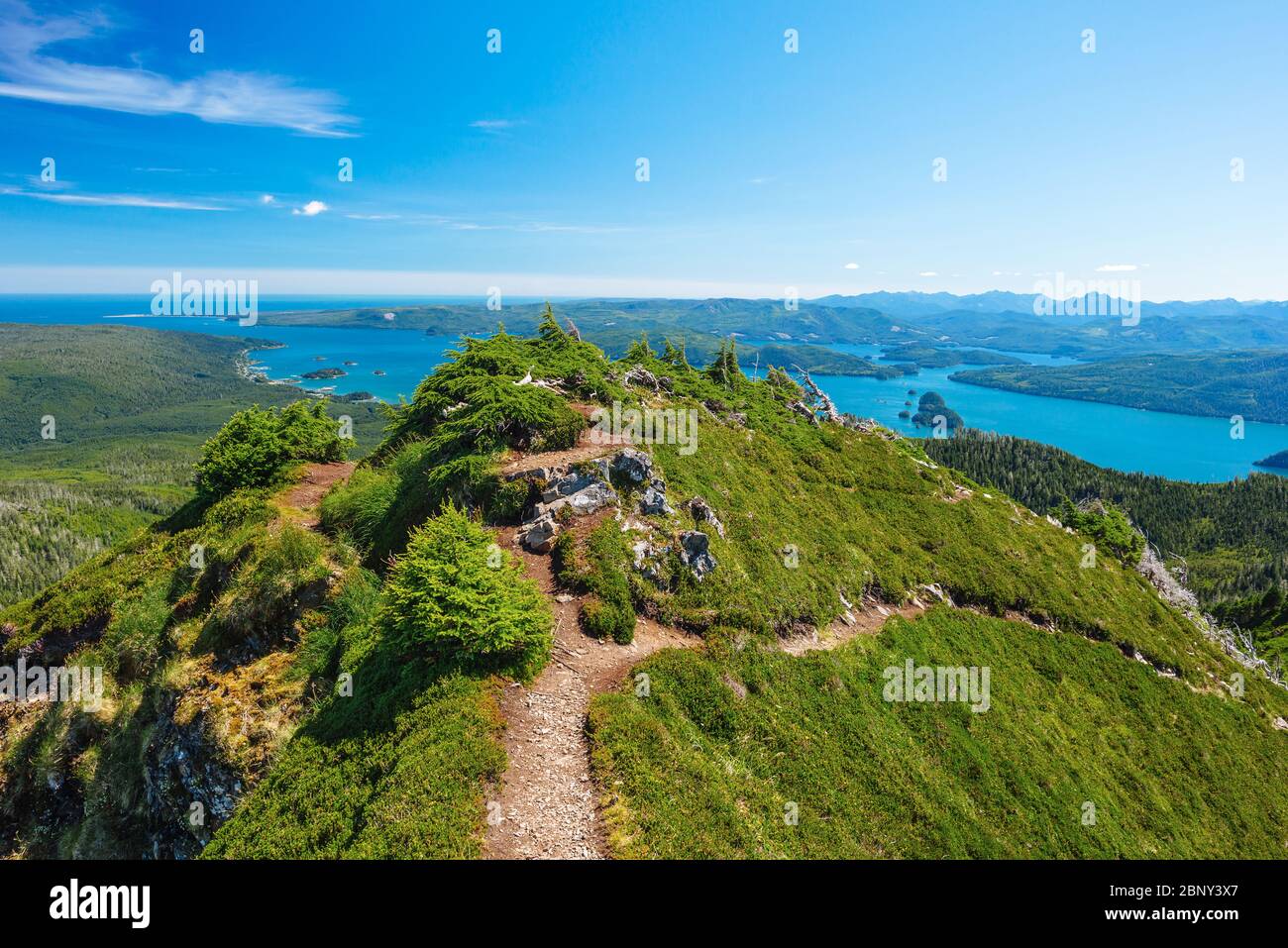 Canada west coast landscape hi-res stock photography and images - Alamy