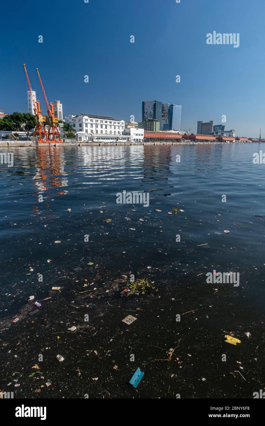 Pollution guanabara bay hi-res stock photography and images - Alamy