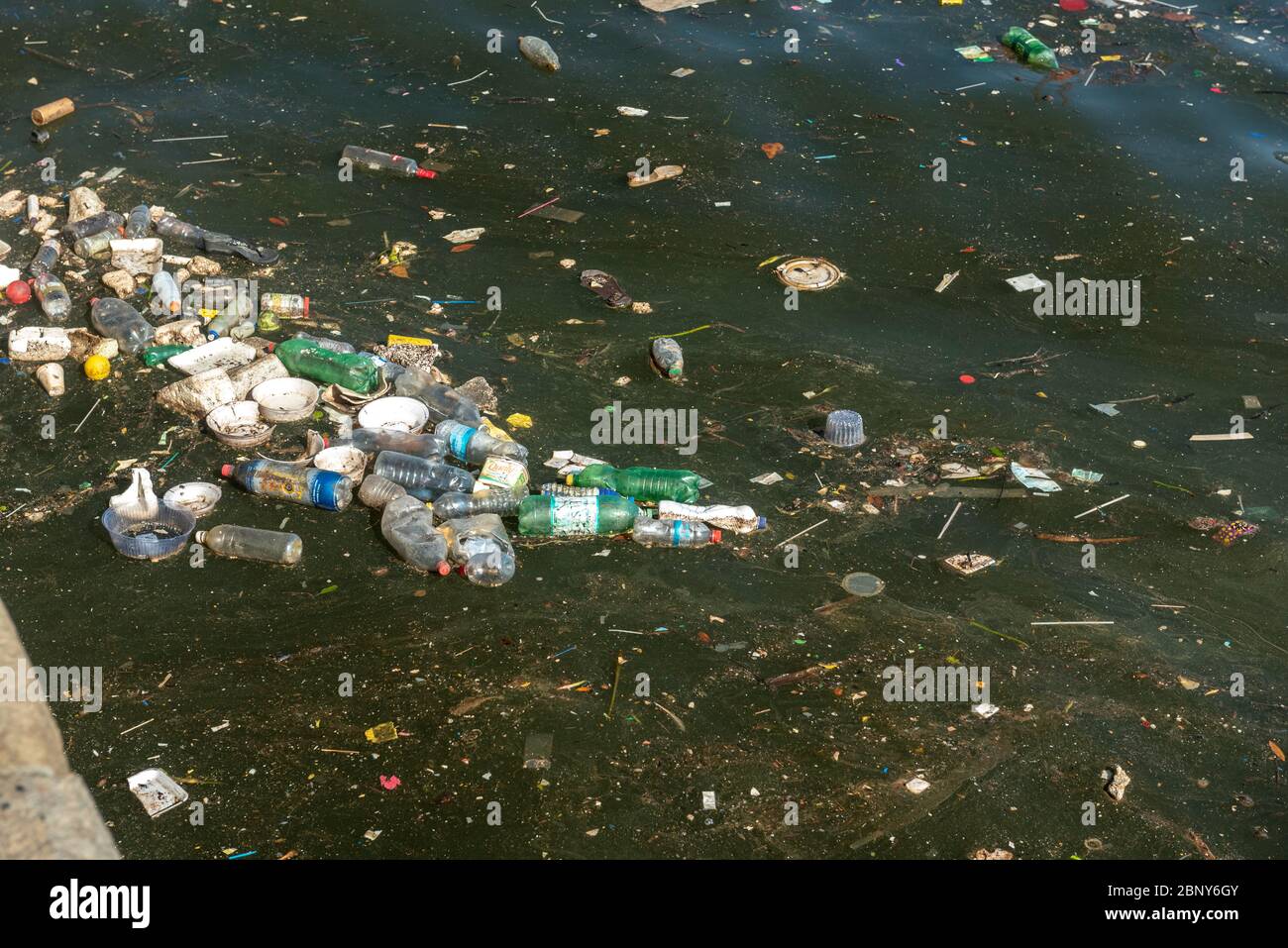 Guanabara bay pollution hi-res stock photography and images - Alamy