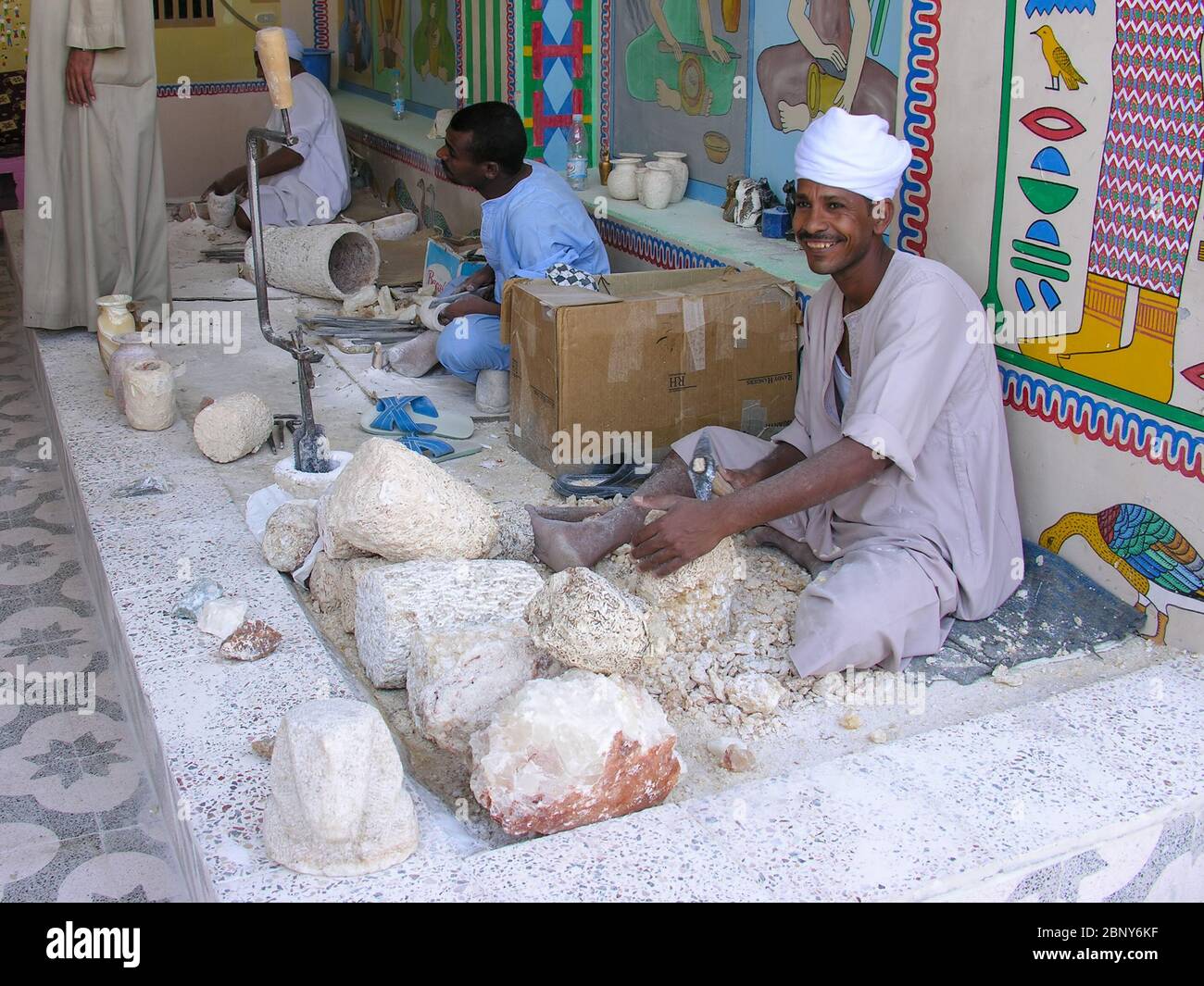 Pottery making egypt hi-res stock photography and images - Alamy