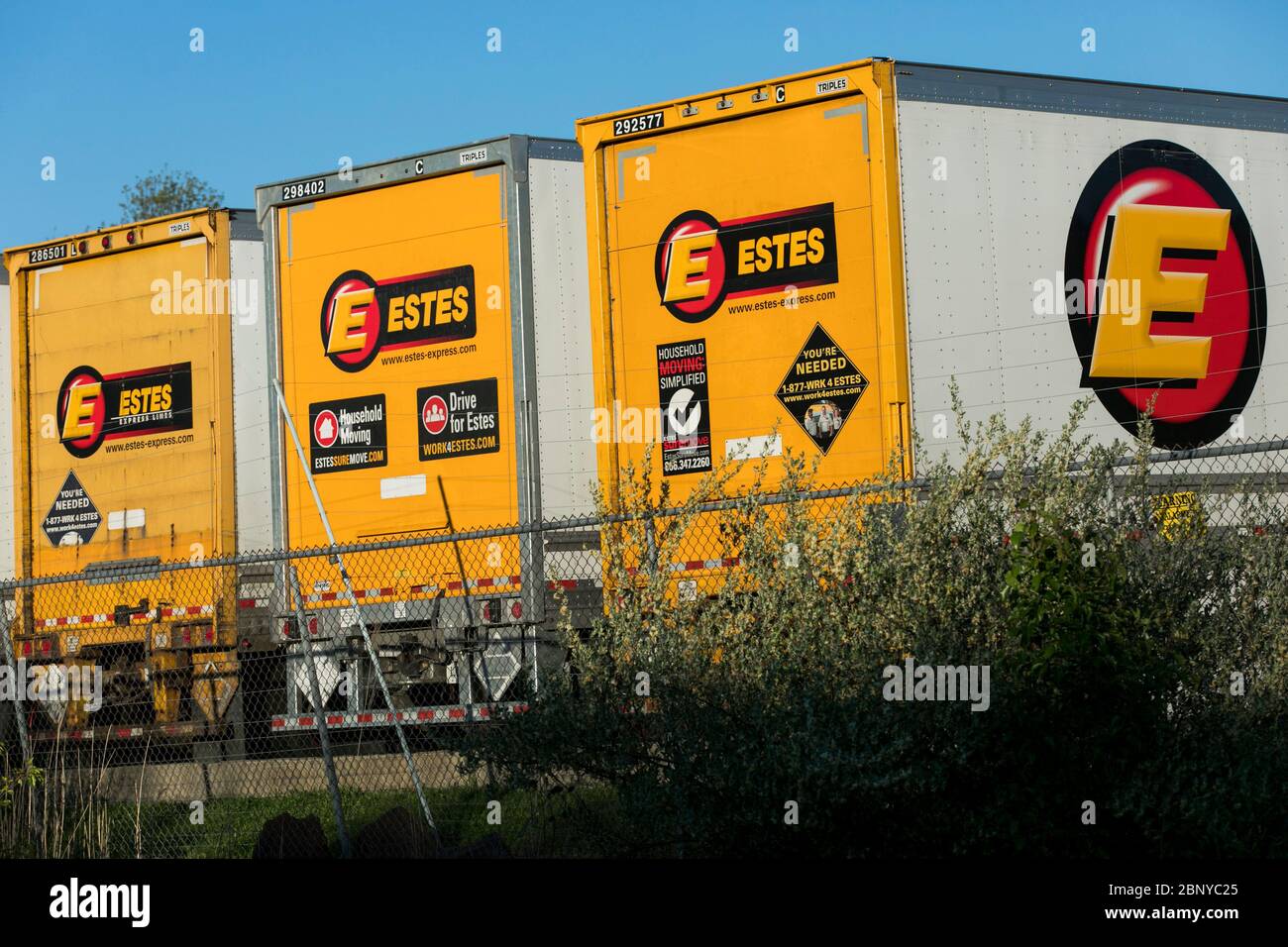 Estes express lines hi-res stock photography and images - Alamy