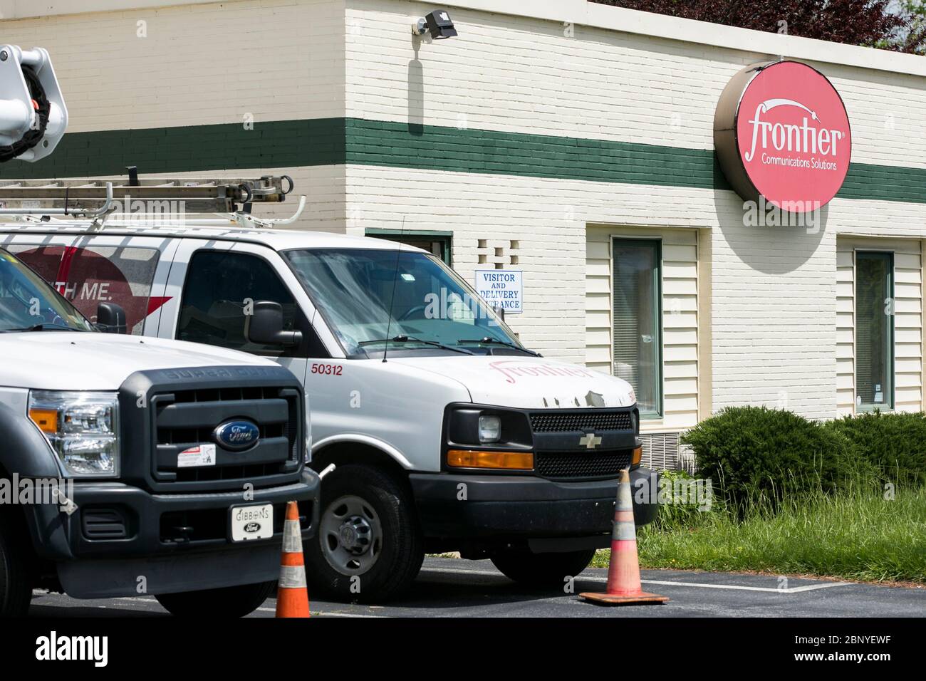 Frontier Communications Truck