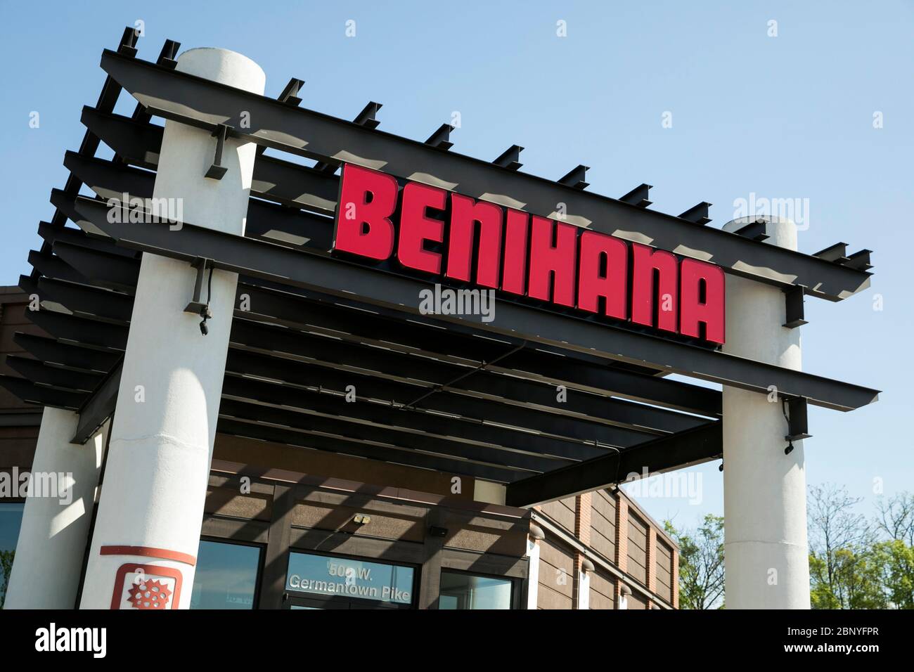 Benihana logo hi-res stock photography and images - Alamy