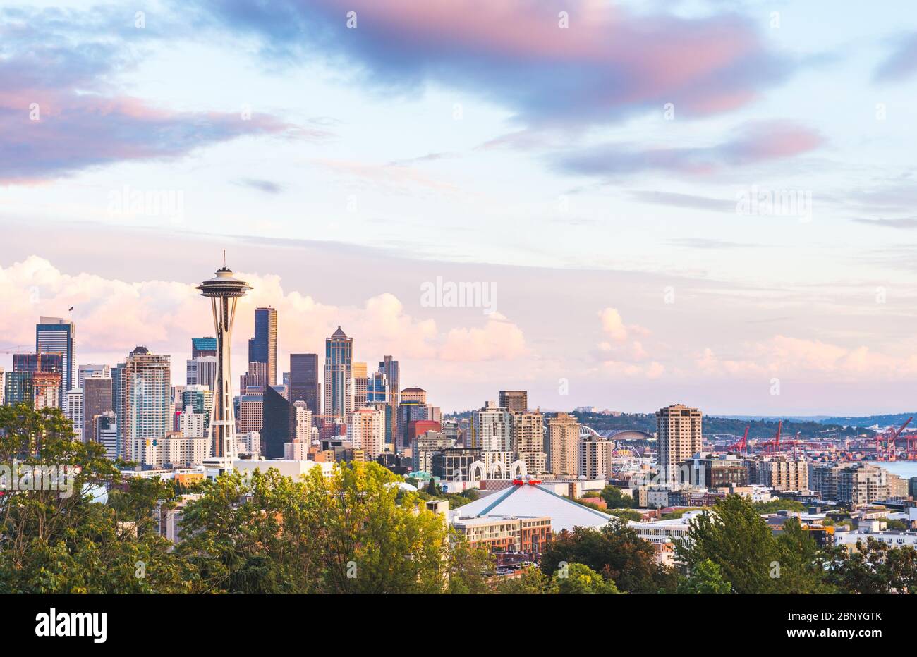 scenic view Seattle cityscape in the sunset time,Washington,USA ...
