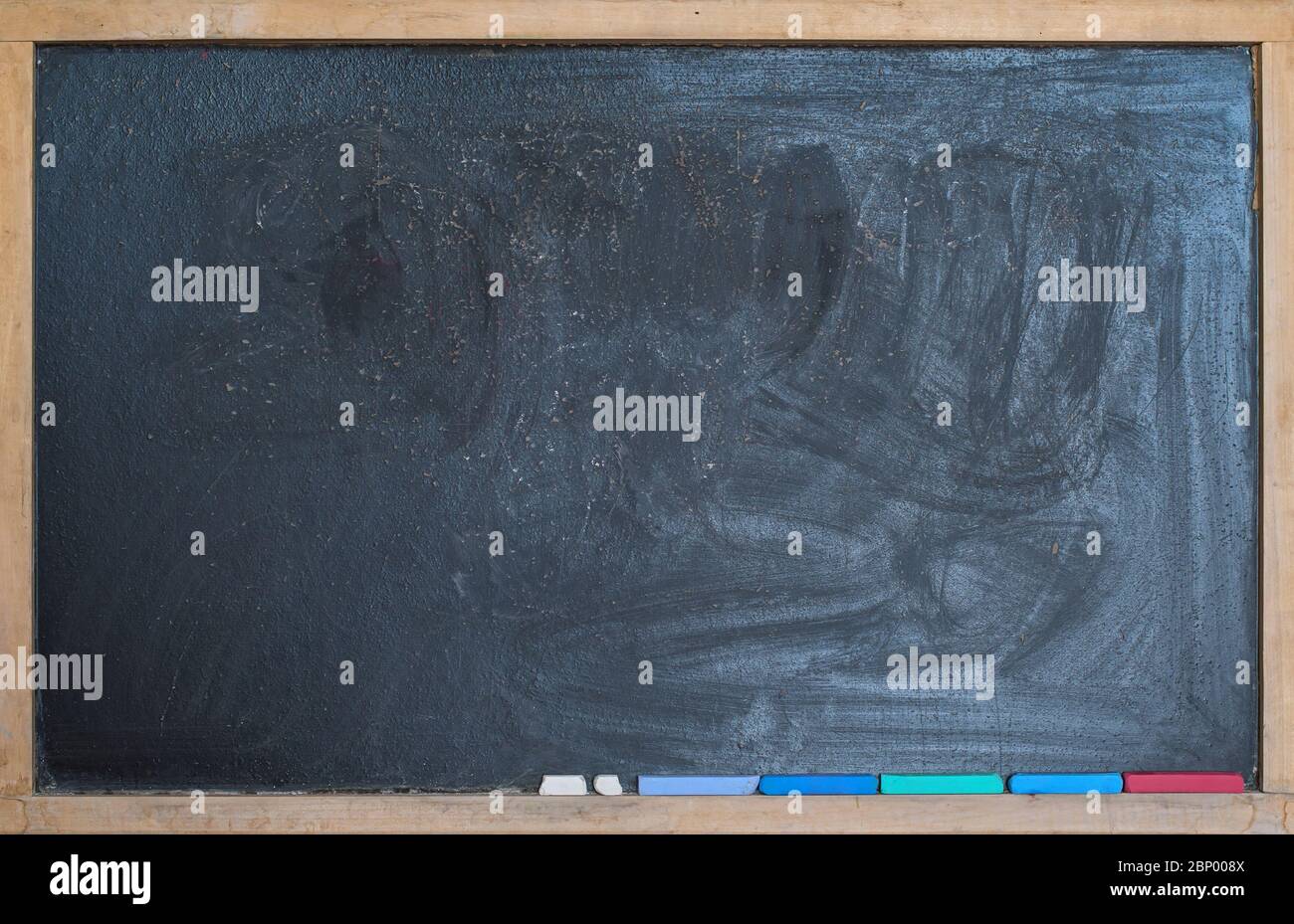 Child with chalk board hi-res stock photography and images - Alamy