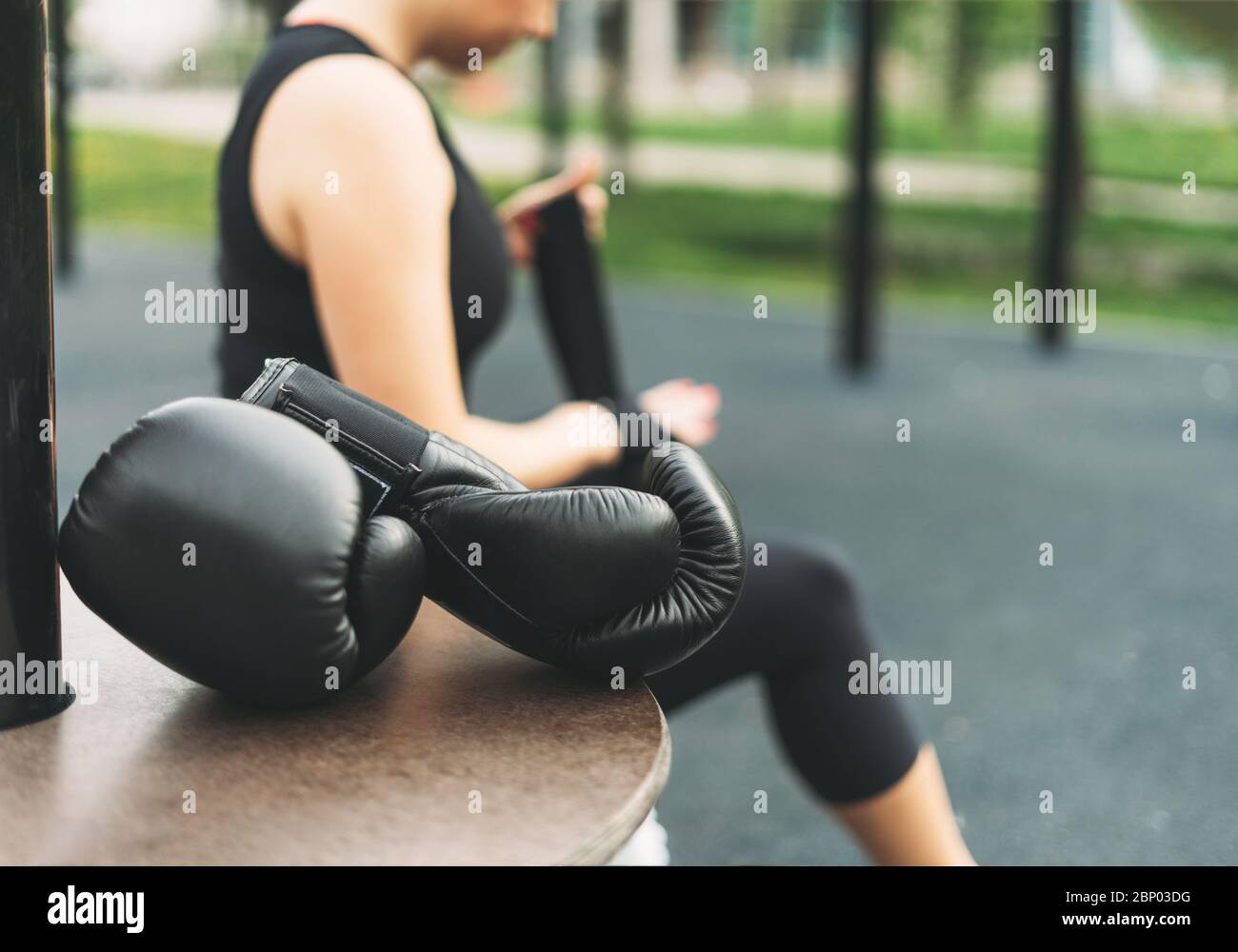 Street Fight High Resolution Stock Photography and Images - Alamy
