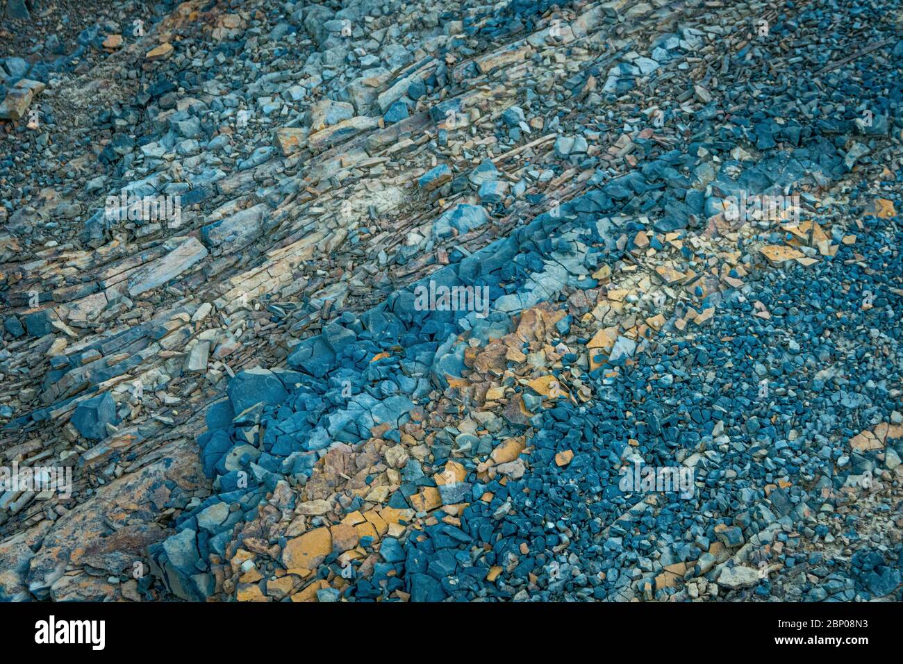 Natural slate rocky structure background Stock Photo - Alamy