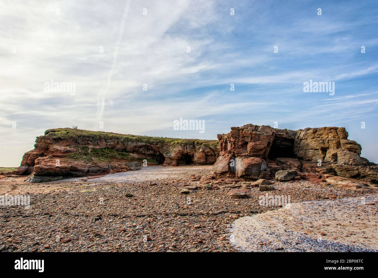 West kirby hilbre islands hi-res stock photography and images - Alamy