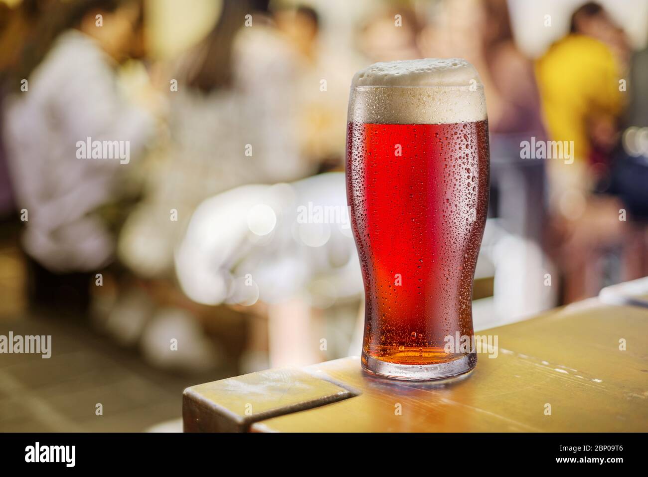 Stands ale hi-res stock photography and images - Alamy