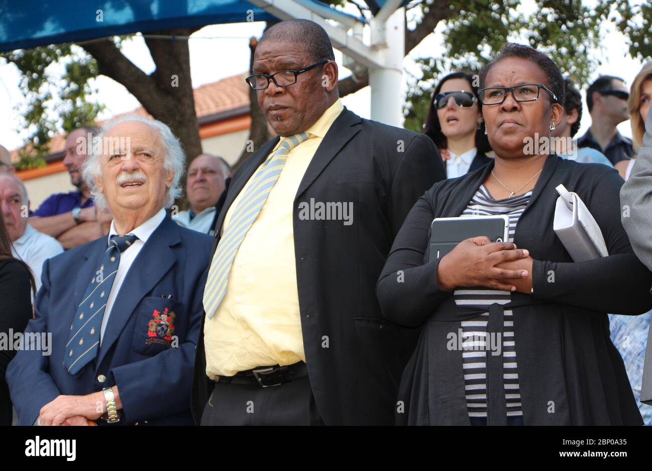 George bizos hi-res stock photography and images - Alamy