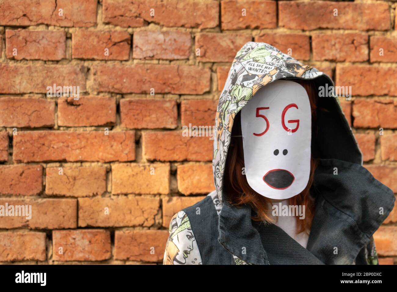 Mind control girl hi-res stock photography and images - Alamy