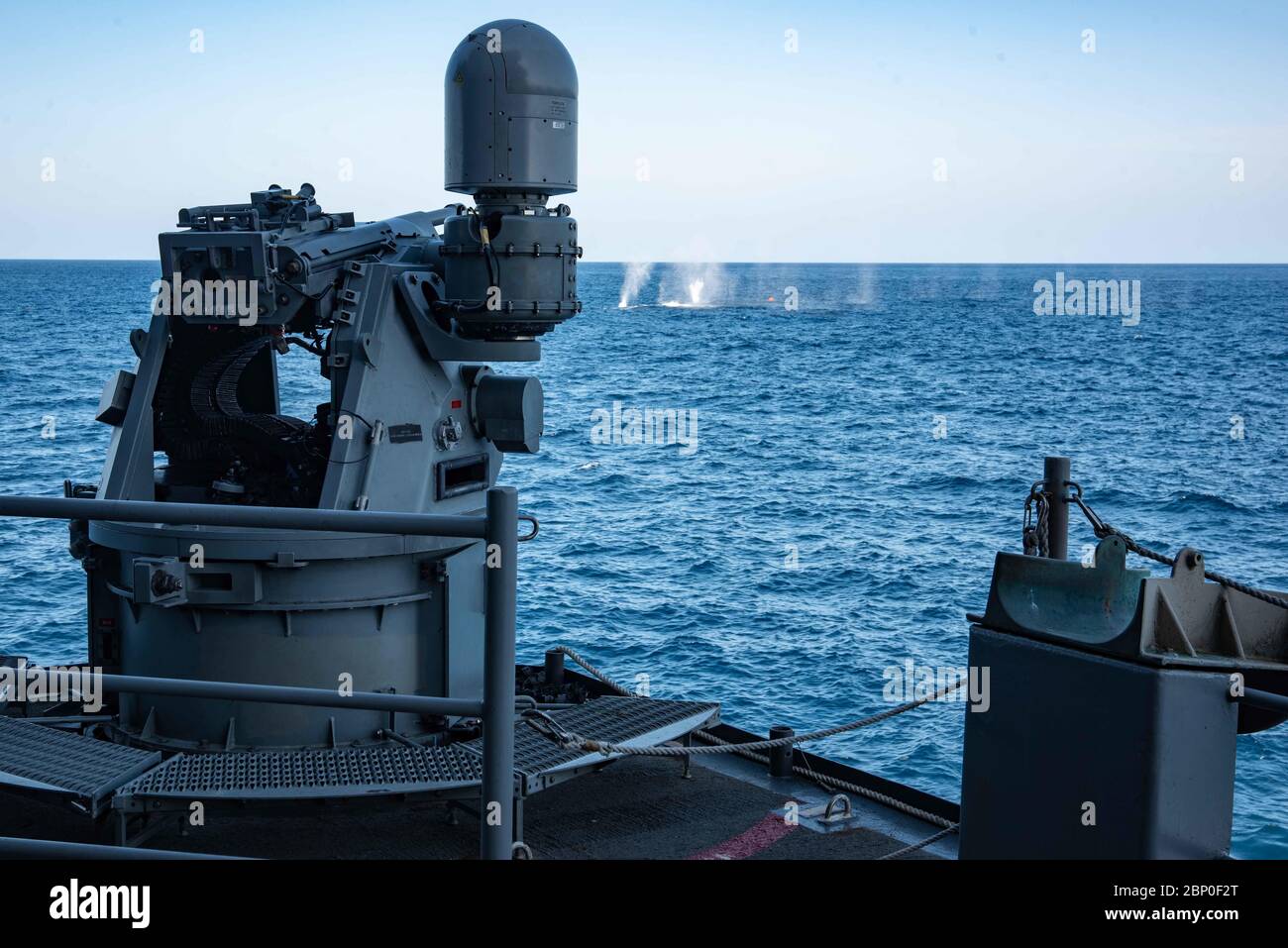 200515-N-ZF088-1046 PHILIPPINE SEA (May 15, 2020) A MK 38 - 25mm ...