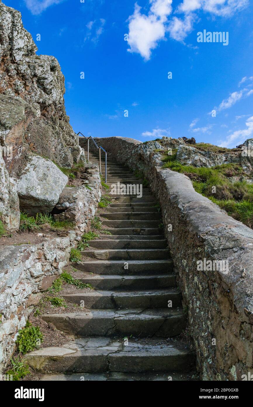 Curved concrete steps hi-res stock photography and images - Alamy