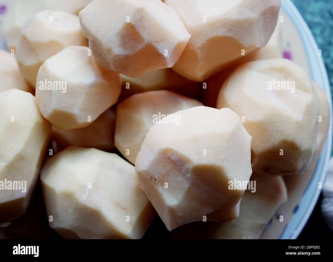 Potatoes ready to cook Stock Photo - Alamy