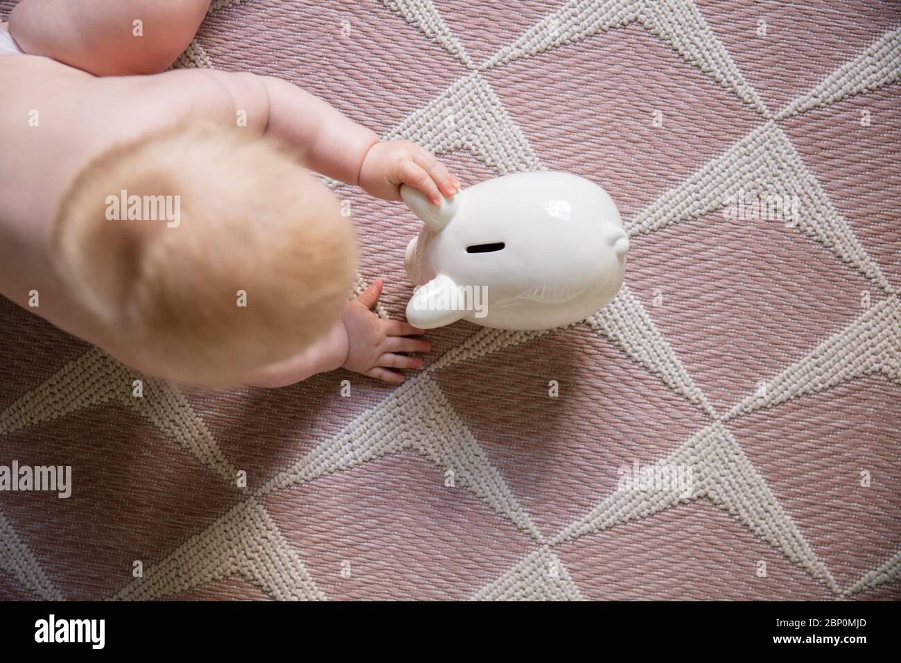 Overhead account hi-res stock photography and images - Alamy