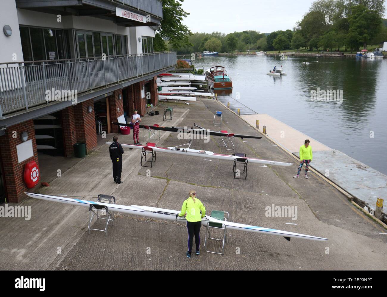 Members marlow rowing club take hi-res stock photography and images - Alamy