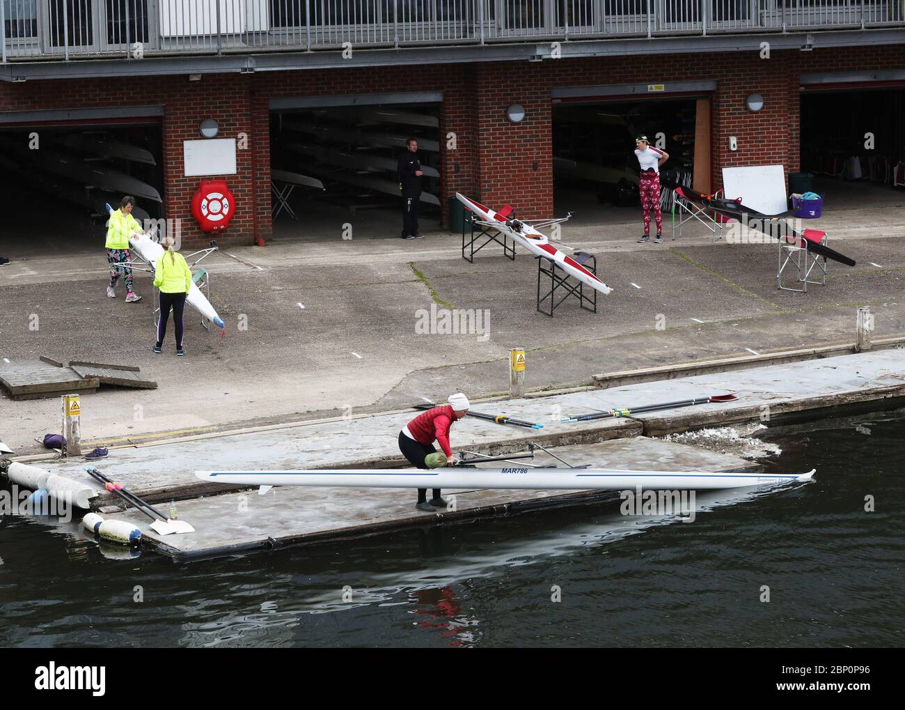 Members marlow rowing club take hi-res stock photography and images - Alamy