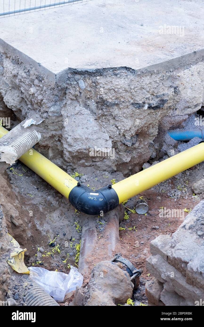 Gas pipe repair Stock Photo - Alamy