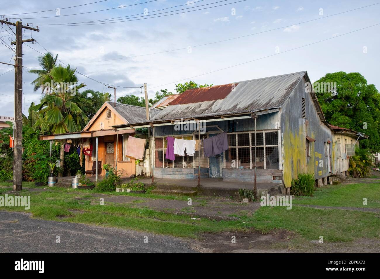 Fiji house traditional hi-res stock photography and images - Alamy