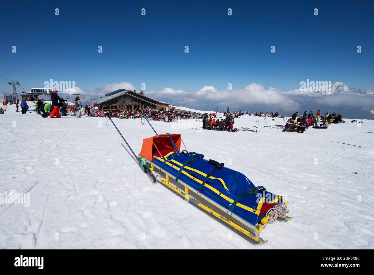 First aid sledge hi-res stock photography and images - Alamy