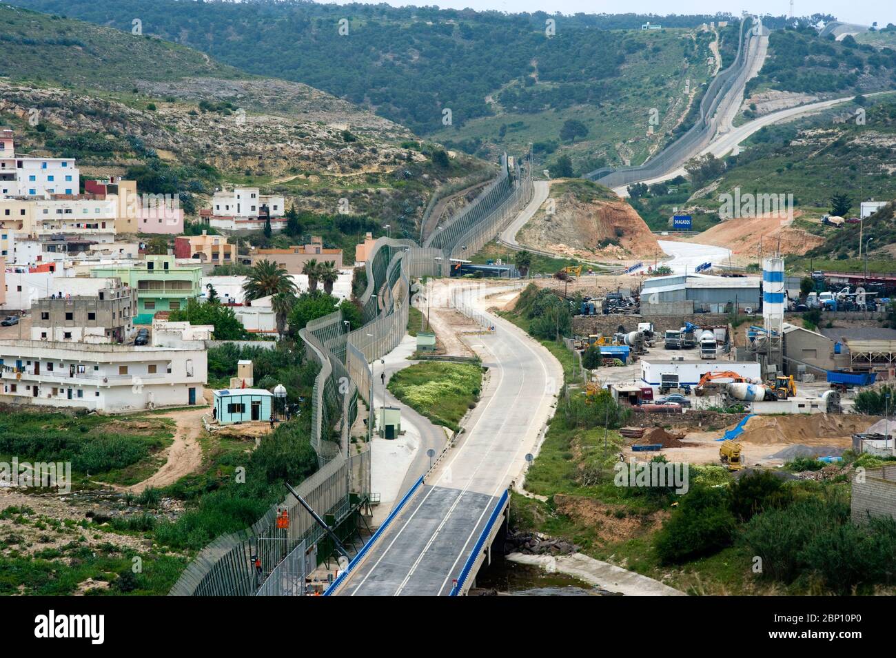 Spain border fence hi-res stock photography and images - Alamy