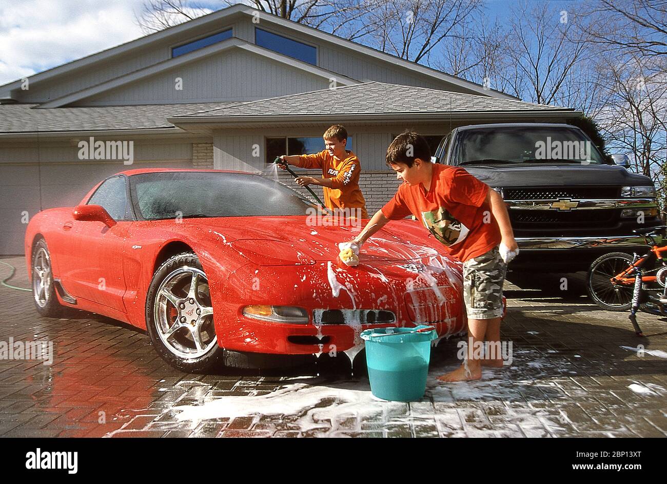 Car valeting hi-res stock photography and images - Alamy