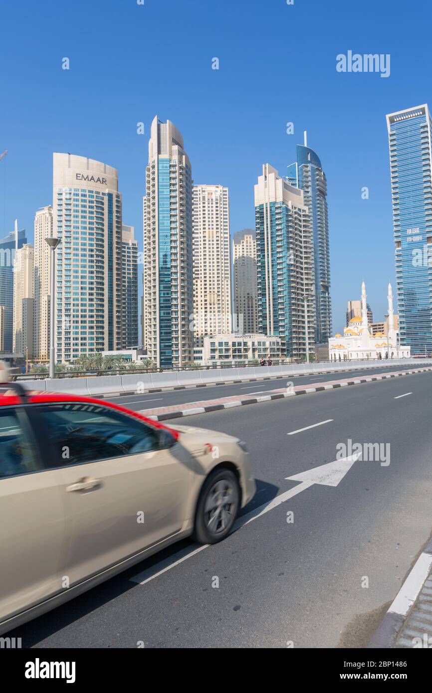 United arab emirates taxi hi-res stock photography and images - Alamy