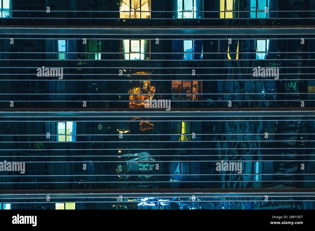 Illuminated skyscraper hi-res stock photography and images - Alamy