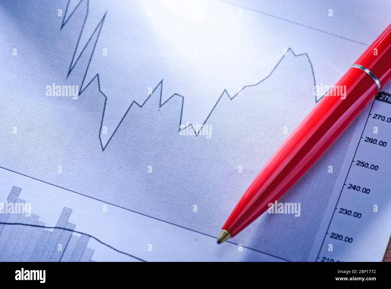 Fluctuating hi-res stock photography and images - Alamy