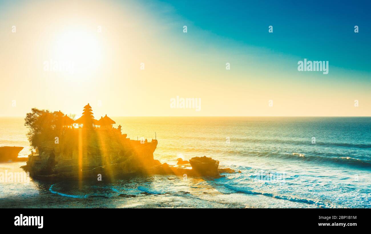 Tanah Lot - Temple in the Ocean. Bali, Indonesia Stock Photo - Alamy