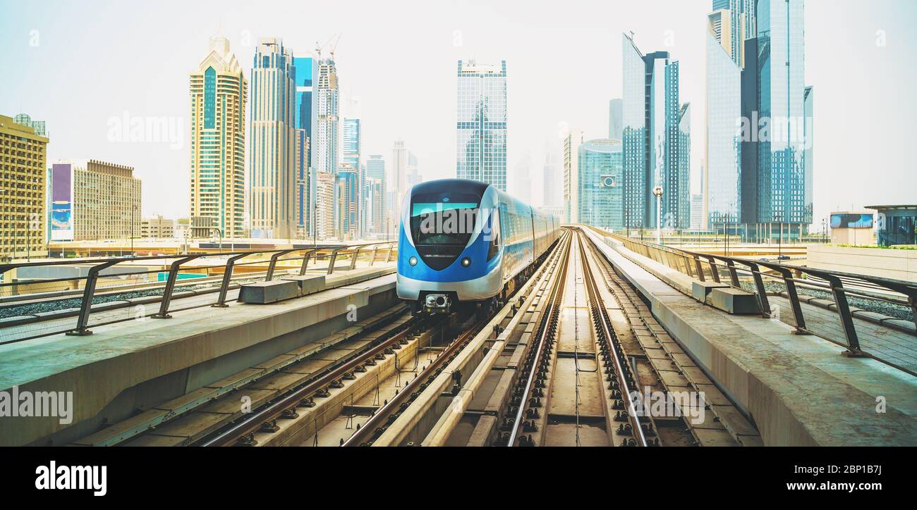 Dubai metro train on platform hi-res stock photography and images - Alamy