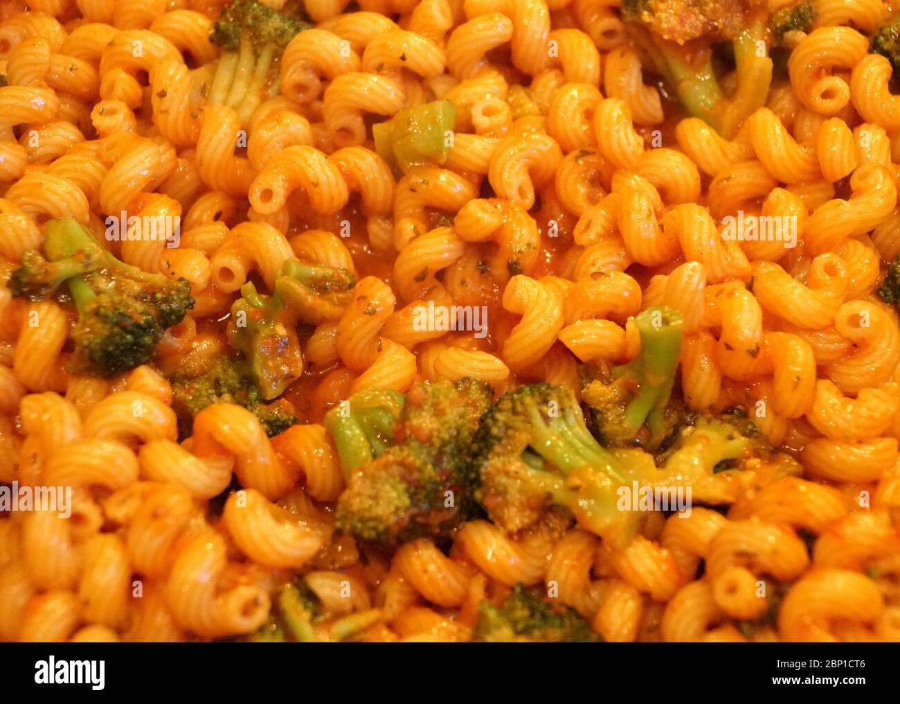 Maccheroni pasta hi-res stock photography and images - Alamy