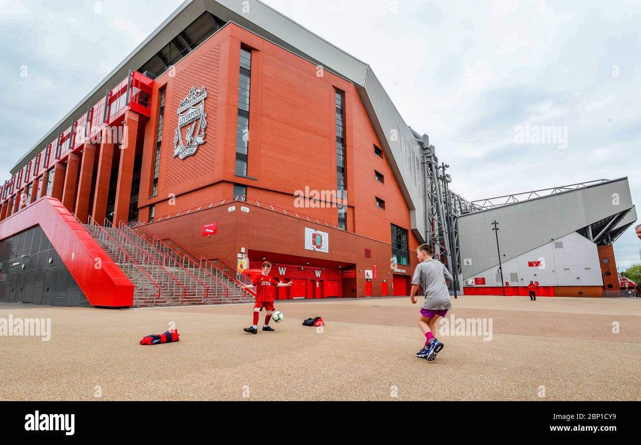 James Ryan-Byrne aged 9 (red kit) and Ethan Potsig aged 9 play football ...