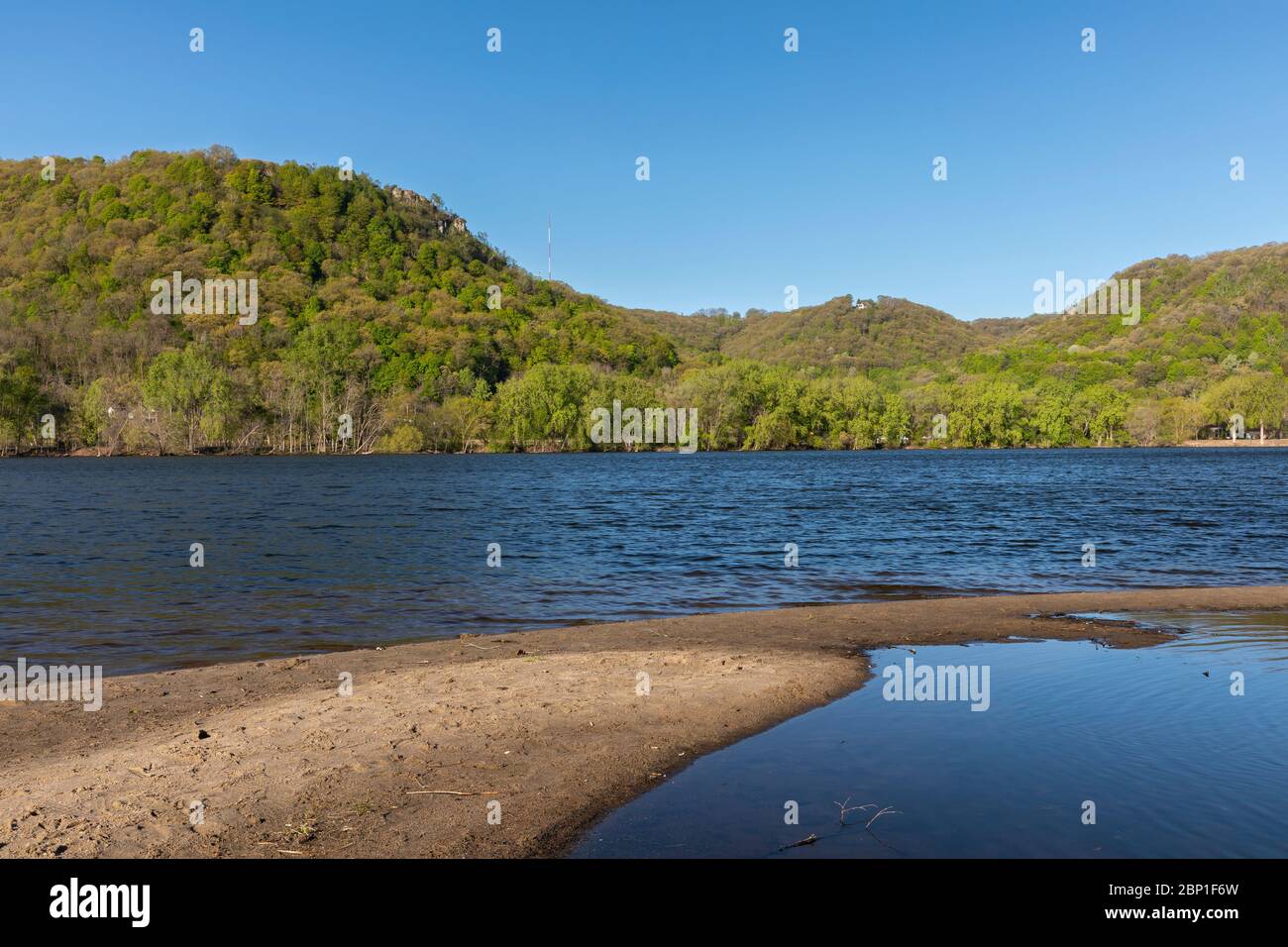 Lake Winona in spring scenic landscape Stock Photo - Alamy
