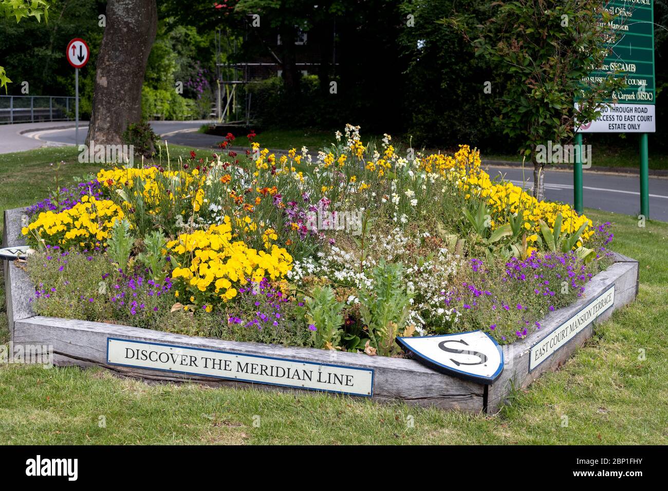 Meridian line flower bed in East Grinstead Stock Photo - Alamy