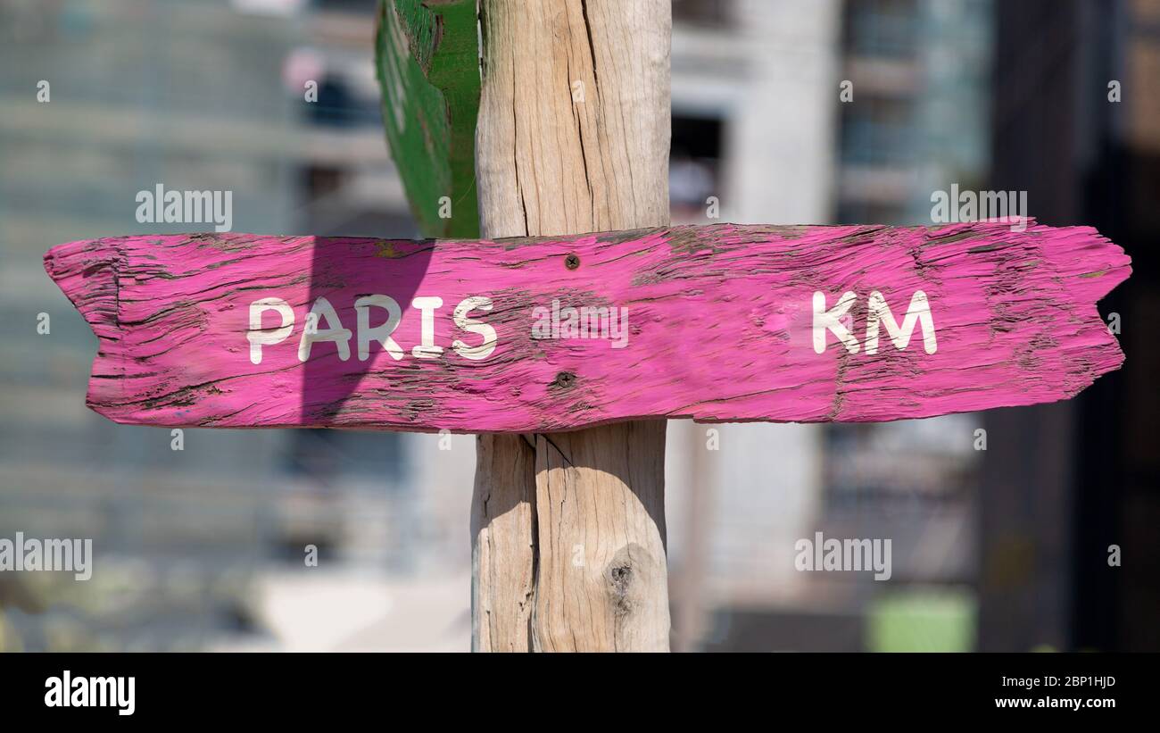 Wooden plaque Distance to Paris Stock Photo - Alamy