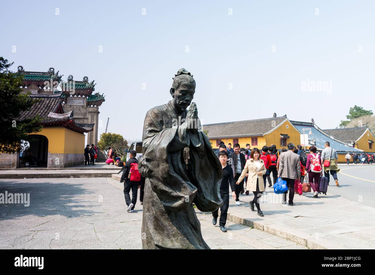 Statue of pilgrim at the Mount Luojia, which lies in the Lotus Sea to ...