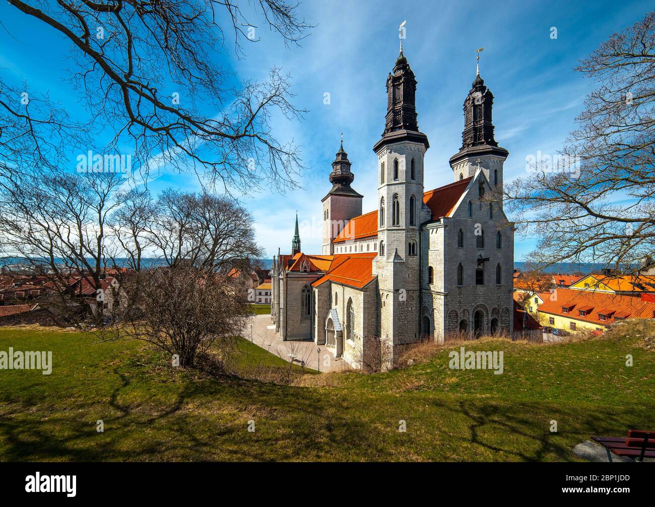 The cathedral of the old town of Visby in Gotland, Sweden Stock Photo ...