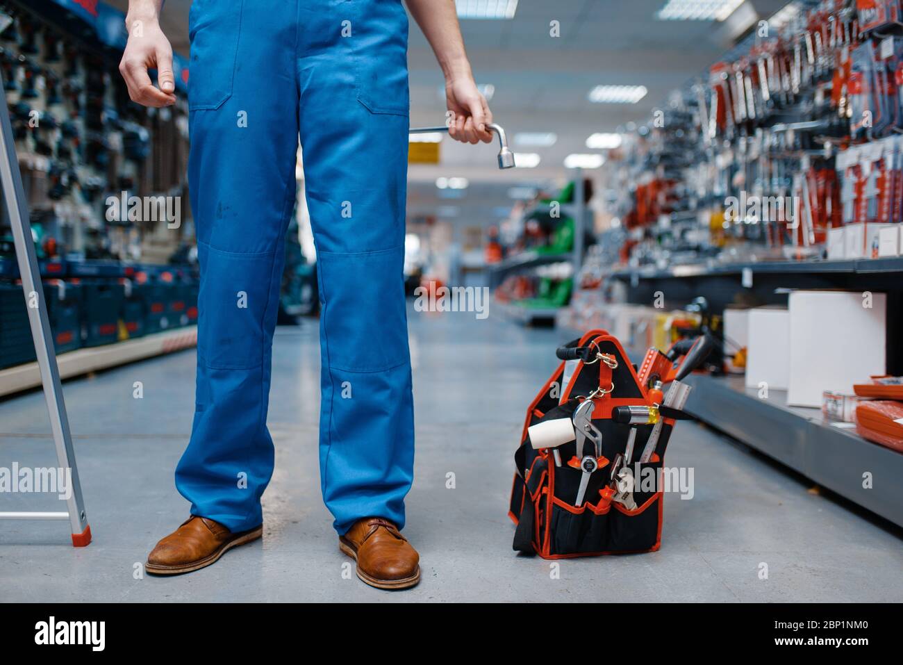 Store toolbox hi-res stock photography and images - Alamy