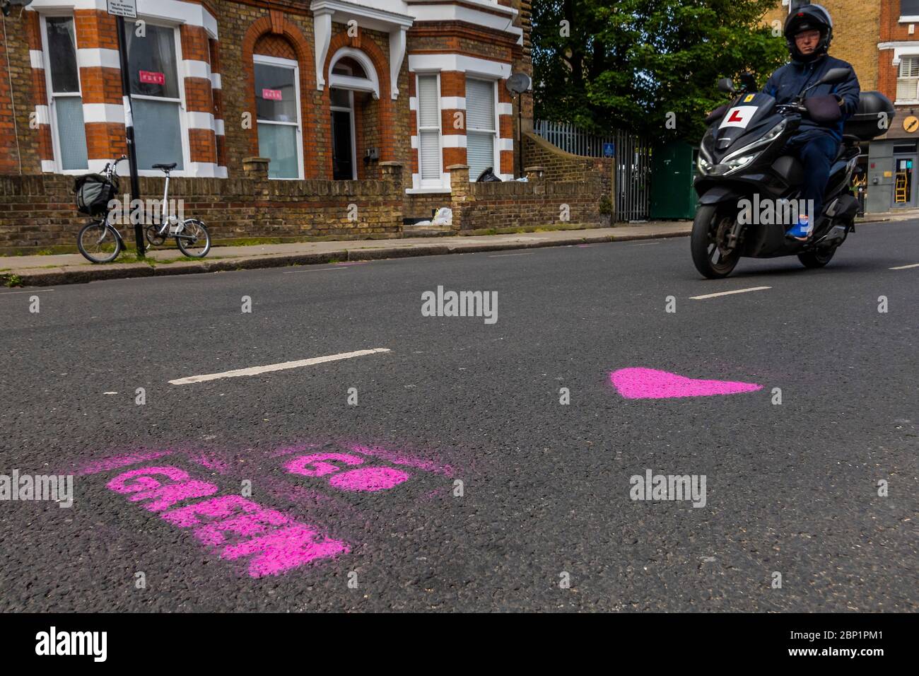 Back streets of london hi-res stock photography and images - Alamy