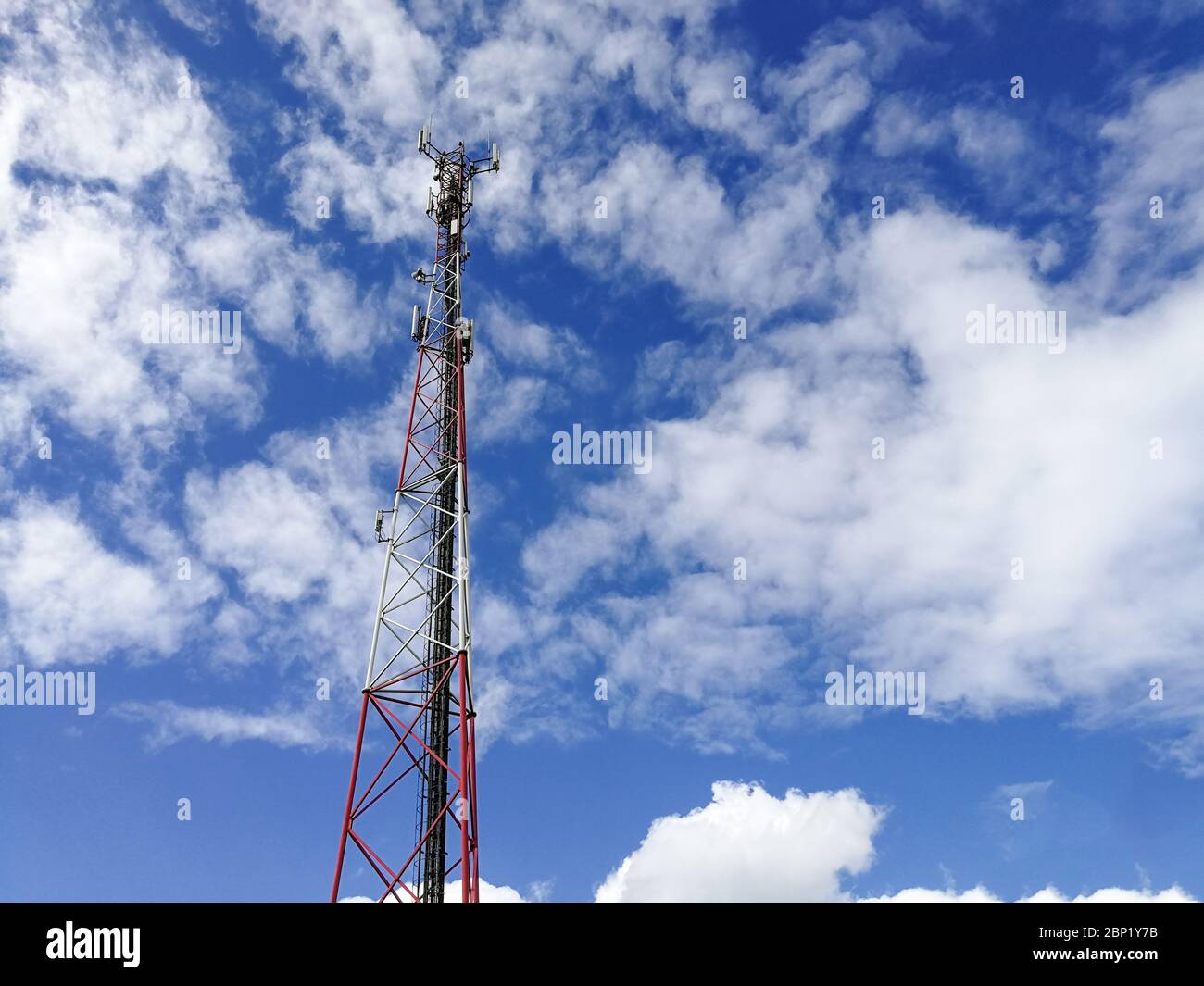 GSM (Global System for Mobile communication) base station and repeater ...