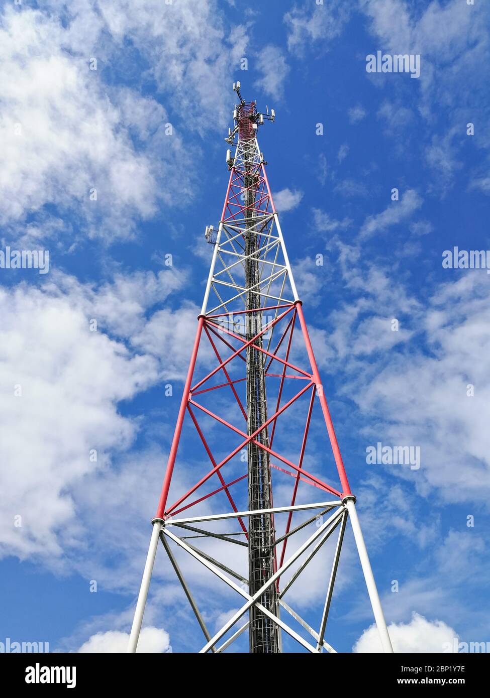 GSM (Global System for Mobile communication) base station and repeater ...