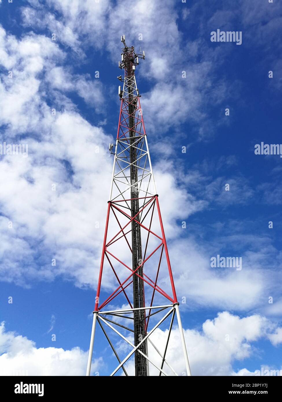 GSM (Global System for Mobile communication) base station and repeater ...